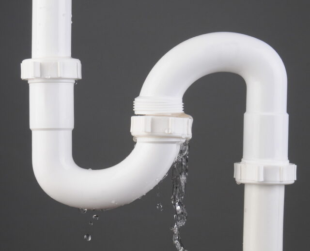 5 Signs That You Need Help With a Leaking Pipe - Blog